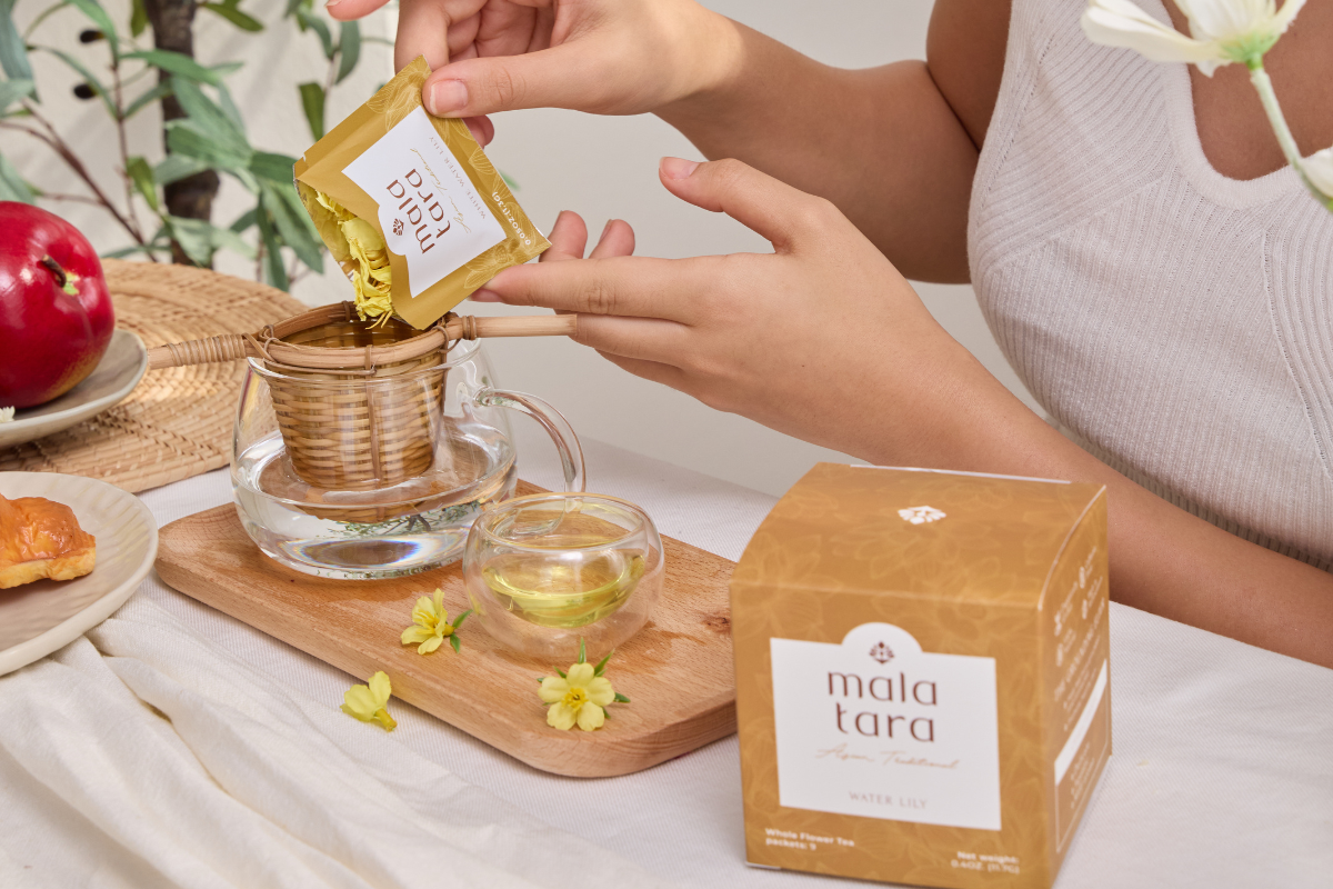 Tea Bags vs Loose Flower Tea: What’s the Difference (and Why It Matter ...